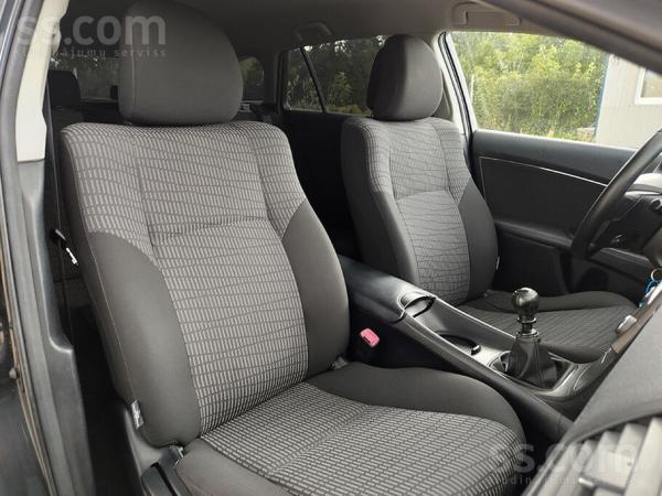 Toyota Avensis 2011 in Riga, with an engine capacity of 1.80 L and mileage of 0 thousand km for 5850 €, photo 7 on AUTOMOTO.COM.LV