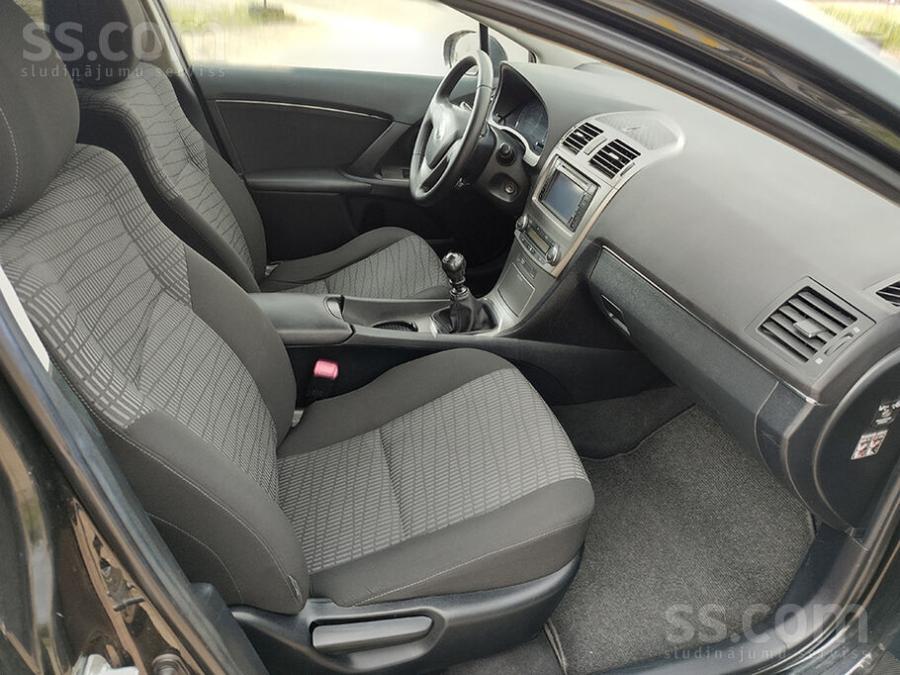 Тойота Авенсис 2011 в Рига, объемом двигателя 1.80 л и пробегом 0 тыс. км за 5850 €, фото 13 на AUTOMOTO.COM.LV
