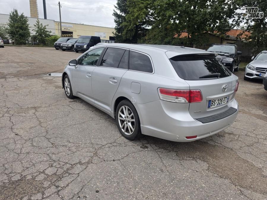 Toyota Avensis 2011 Viļņa, ar dzinēja tilpumu 2.00 L un nobraukumu 367 tūkst. km par 3650 €, foto 10 vietnē AUTOMOTO.COM.LV