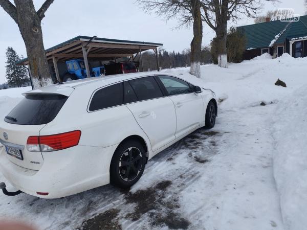 Toyota Avensis 2012 Mažeikiai, ar dzinēja tilpumu 2.00 L un nobraukumu 423 tūkst. km par 2850 €, foto 3 vietnē AUTOMOTO.COM.LV