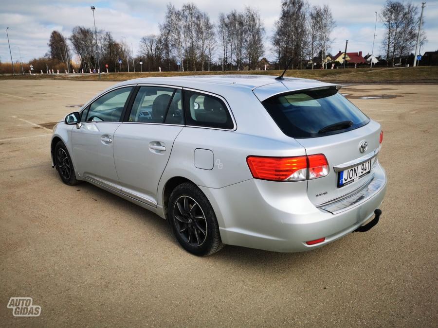 Toyota Avensis 2012 Ukmergė, ar dzinēja tilpumu 2.00 L un nobraukumu 380 tūkst. km par 2590 €, foto 3 vietnē AUTOMOTO.COM.LV