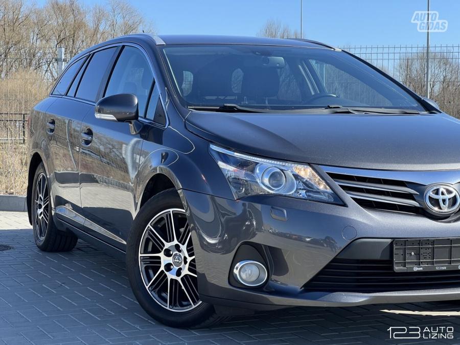 Toyota Avensis 2012 in Taurage, with an engine capacity of 2.00 L and mileage of 260 thousand km for 5200 €, photo 6 on AUTOMOTO.COM.LV