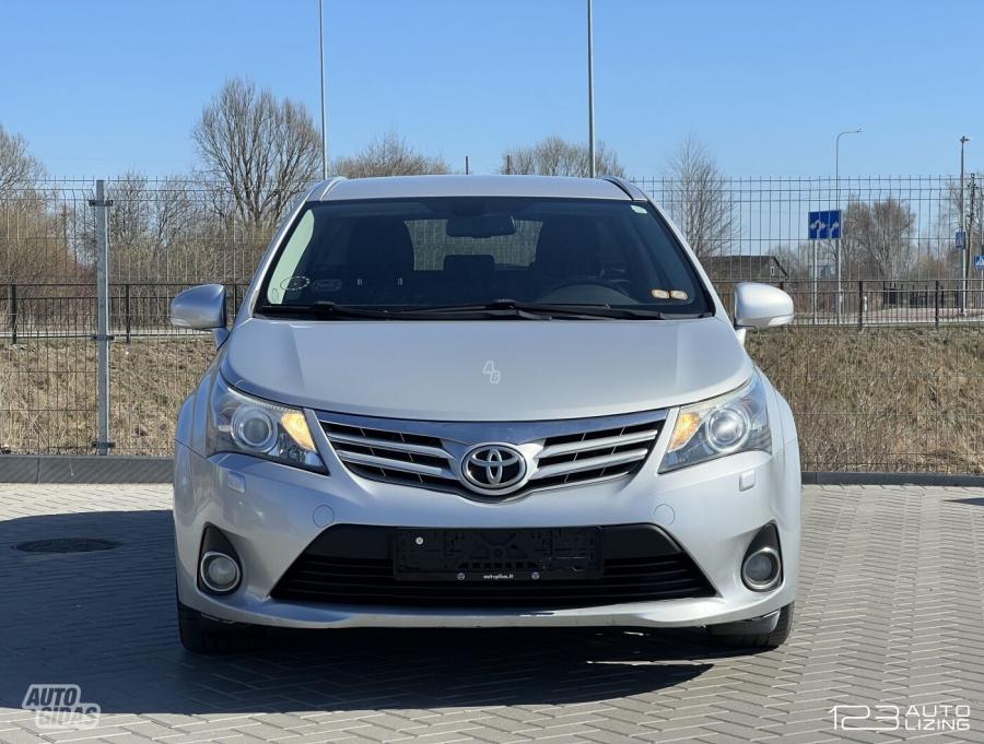 Toyota Avensis 2012 Tauragė, ar dzinēja tilpumu 2.00 L un nobraukumu 278 tūkst. km par 5400 €, foto 4 vietnē AUTOMOTO.COM.LV