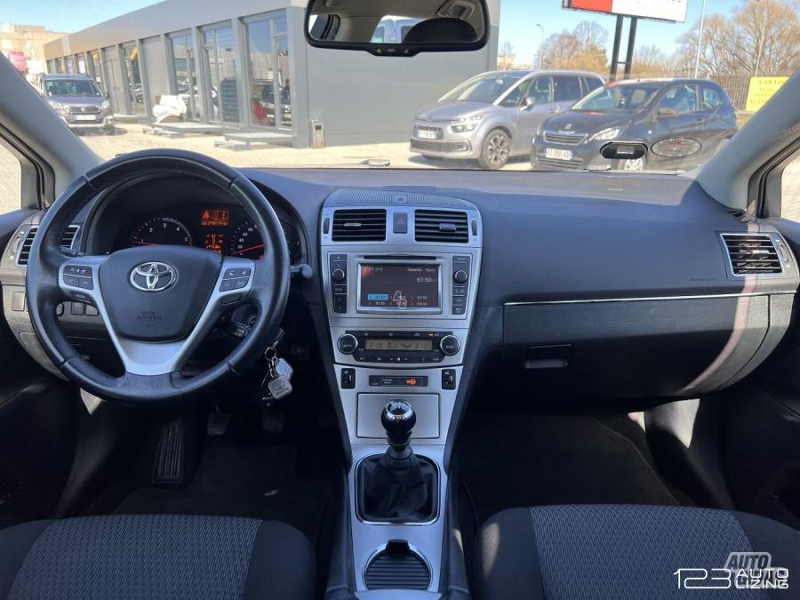 Toyota Avensis 2012 Tauragė, ar dzinēja tilpumu 2.00 L un nobraukumu 278 tūkst. km par 5400 €, foto 14 vietnē AUTOMOTO.COM.LV