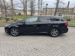 Toyota Avensis 2012 in Siauliai, with an engine capacity of 2.00 L and mileage of 238 thousand km for 5150 €, photo 6 on AUTOMOTO.COM.LV
