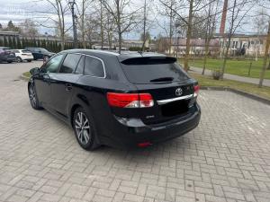 Toyota Avensis 2012 in Siauliai, with an engine capacity of 2.00 L and mileage of 238 thousand km for 5150 €, photo 9 on AUTOMOTO.COM.LV