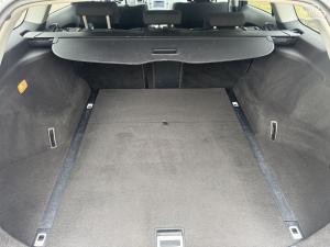 Toyota Avensis 2012 in Siauliai, with an engine capacity of 2.00 L and mileage of 238 thousand km for 5150 €, photo 12 on AUTOMOTO.COM.LV