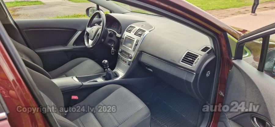 Toyota Avensis 2012 Valga, ar dzinēja tilpumu 2.00 L un nobraukumu 232 tūkst. km par 6000 €, foto 6 vietnē AUTOMOTO.COM.LV