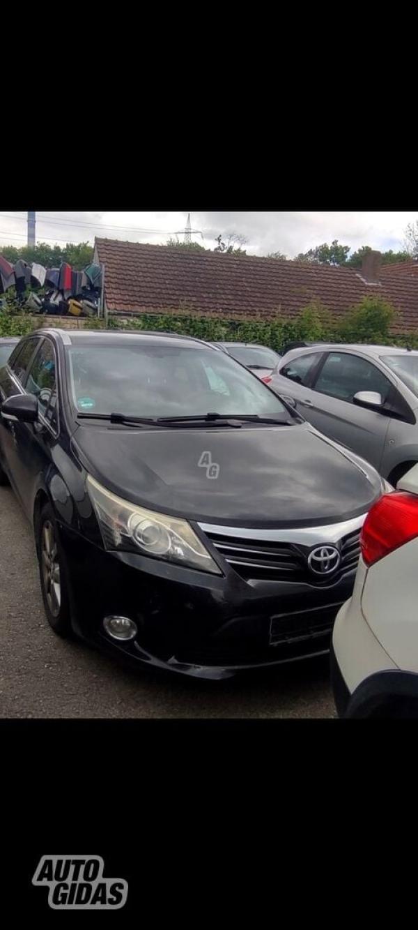 Toyota Avensis 2012 in Utena, with an engine capacity of 2.20 L and mileage of 2390 thousand km for 4800 €, photo 3 on AUTOMOTO.COM.LV