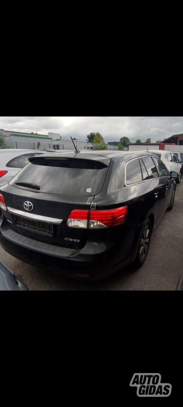 Toyota Avensis 2012 in Utena, with an engine capacity of 2.20 L and mileage of 2390 thousand km for 4800 €, photo 4 on AUTOMOTO.COM.LV