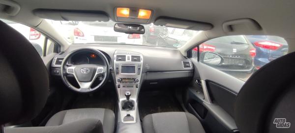 Toyota Avensis 2012 in Utena, with an engine capacity of 2.20 L and mileage of 2390 thousand km for 4800 €, photo 7 on AUTOMOTO.COM.LV