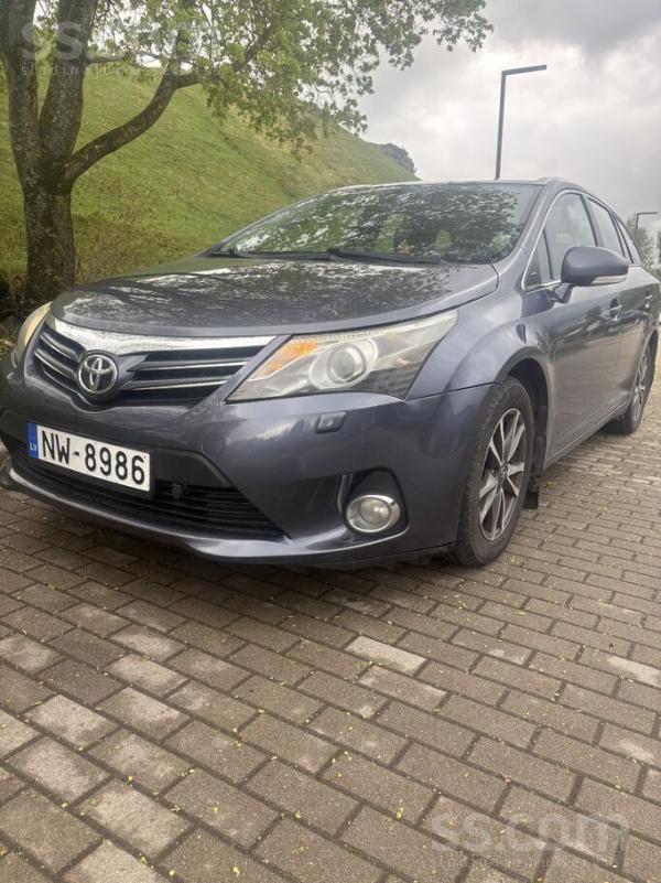 Toyota Avensis 2012 in Rezekne, with an engine capacity of 2.00 L and mileage of 364 thousand km for 4400 €, photo 1 on AUTOMOTO.COM.LV
