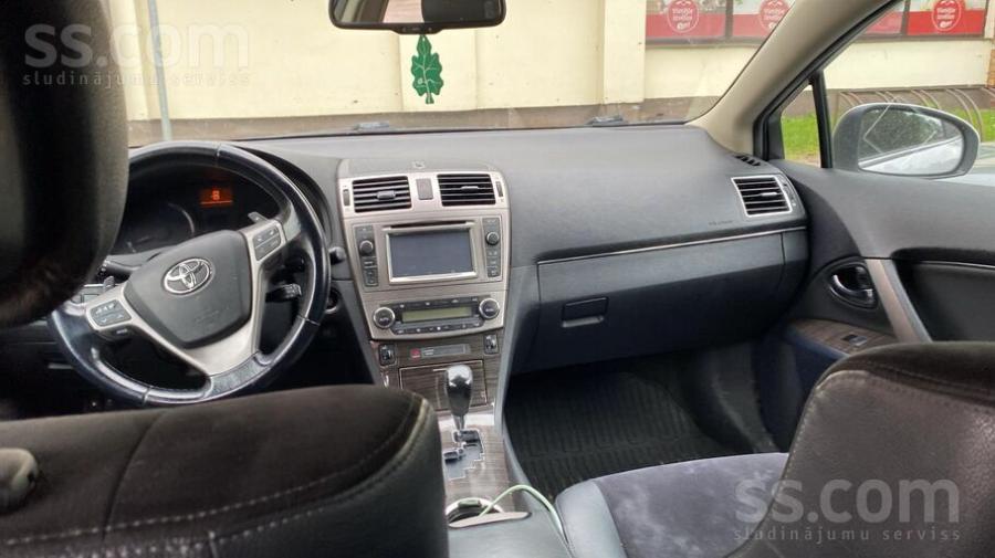 Toyota Avensis 2012 Jelgava, ar dzinēja tilpumu 2.20 L un nobraukumu 238 tūkst. km par 5100 €, foto 4 vietnē AUTOMOTO.COM.LV