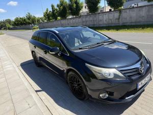 Toyota Avensis 2012 Viļņa, ar dzinēja tilpumu 2.00 L un nobraukumu 330 tūkst. km par 4350 €, foto  vietnē AUTOMOTO.COM.LV