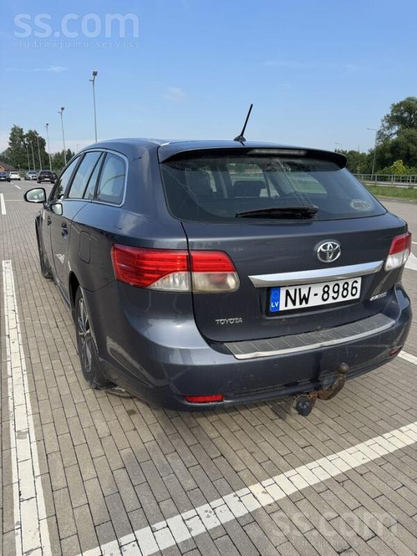 Toyota Avensis 2012 Rēzekne, ar dzinēja tilpumu 2.00 L un nobraukumu 370 tūkst. km par 3350 €, foto 3 vietnē AUTOMOTO.COM.LV