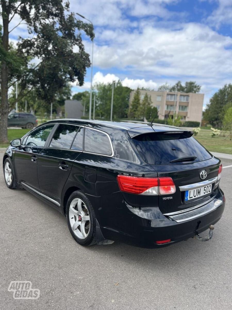 Toyota Avensis 2012 Kauņa, ar dzinēja tilpumu 2.20 L un nobraukumu 309 tūkst. km par 4900 €, foto 5 vietnē AUTOMOTO.COM.LV