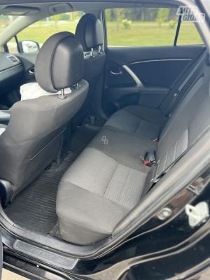 Toyota Avensis 2012 Kauņa, ar dzinēja tilpumu 2.20 L un nobraukumu 309 tūkst. km par 4900 €, foto 6 vietnē AUTOMOTO.COM.LV