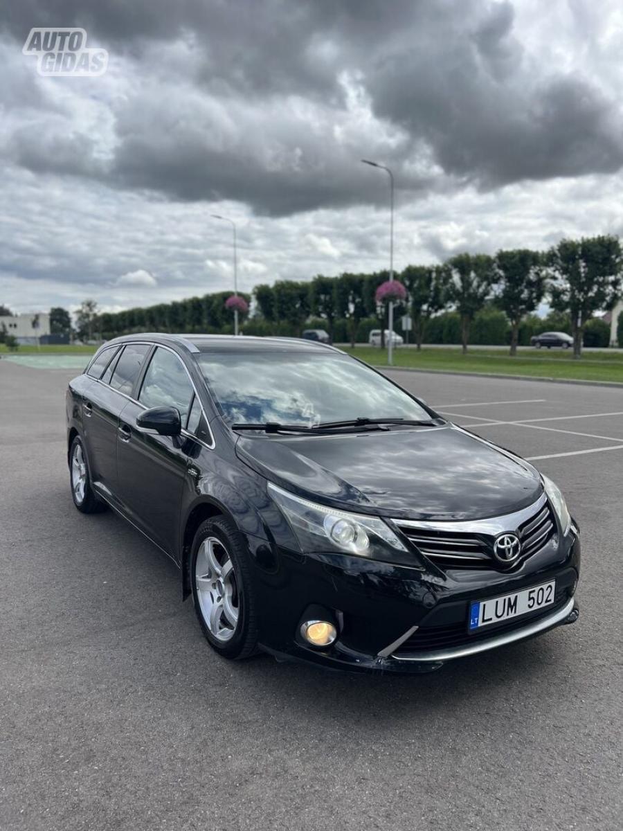 Toyota Avensis 2012 Kauņa, ar dzinēja tilpumu 2.20 L un nobraukumu 309 tūkst. km par 4900 €, foto 3 vietnē AUTOMOTO.COM.LV
