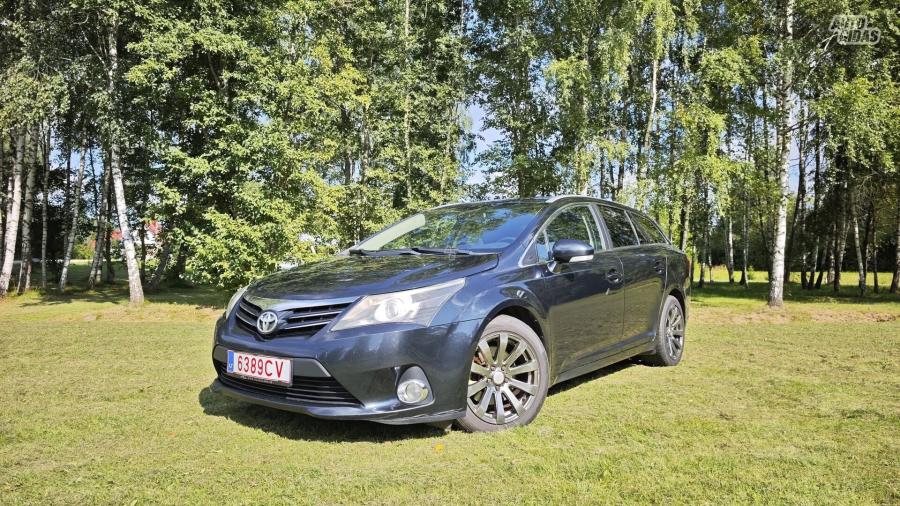 Тойота Авенсис 2012 в Вильнюс, объемом двигателя 2.20 л и пробегом 323 тыс. км за 4200 €, фото 1 на AUTOMOTO.COM.LV