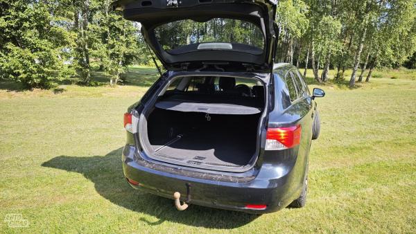 Тойота Авенсис 2012 в Вильнюс на AUTOMOTO.COM.LV Тойота Авенсис 2012 в Вильнюс, объемом двигателя 2.20 л и пробегом 323 тыс. км за 4200 €, фото 5 на AUTOMOTO.COM.LV