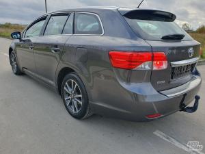 Toyota Avensis 2012 in Siauliai, with an engine capacity of 1.80 L and mileage of 203 thousand km for 5200 €, photo 13 on AUTOMOTO.COM.LV