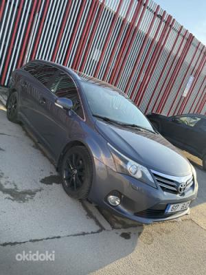 Toyota Avensis 2013 Tallina, ar dzinēja tilpumu 91.00 L un nobraukumu 195 tūkst. km par 8190 €, foto  vietnē AUTOMOTO.COM.LV