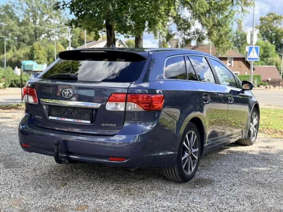 Toyota Avensis 2013 Ukmergė, ar dzinēja tilpumu 2.00 L un nobraukumu 152 tūkst. km par 5750 €, foto 4 vietnē AUTOMOTO.COM.LV