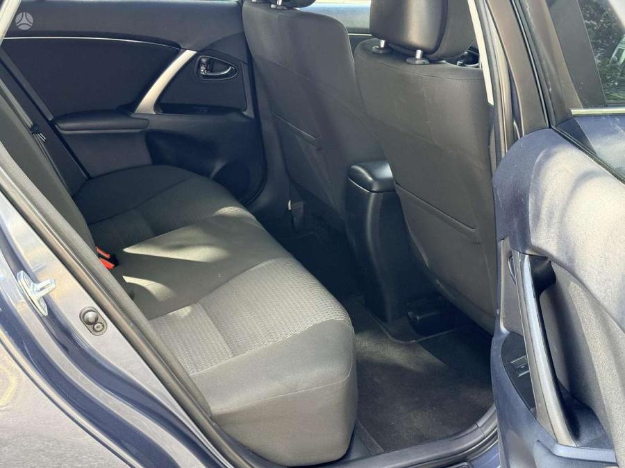 Toyota Avensis 2013 Ukmergė, ar dzinēja tilpumu 2.00 L un nobraukumu 152 tūkst. km par 5750 €, foto 10 vietnē AUTOMOTO.COM.LV