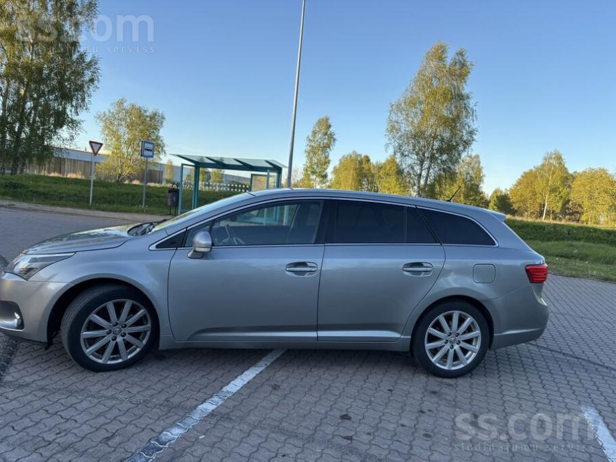Toyota Avensis 2014 Ventspils, ar dzinēja tilpumu 2.00 L un nobraukumu 266 tūkst. km par 7000 €, foto 2 vietnē AUTOMOTO.COM.LV