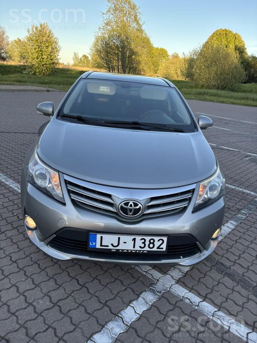 Toyota Avensis 2014 Ventspils, ar dzinēja tilpumu 2.00 L un nobraukumu 266 tūkst. km par 7000 €, foto 6 vietnē AUTOMOTO.COM.LV
