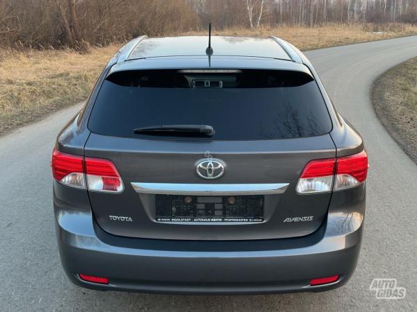 Toyota Avensis 2014 Šauļi, ar dzinēja tilpumu 2.00 L un nobraukumu 267 tūkst. km par 5650 €, foto 5 vietnē AUTOMOTO.COM.LV