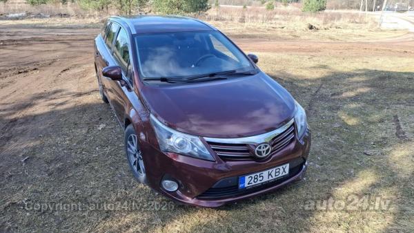 Toyota Avensis 2014 in Narva, with an engine capacity of 2.00 L and mileage of 239 thousand km for 7500 €, photo 6 on AUTOMOTO.COM.LV