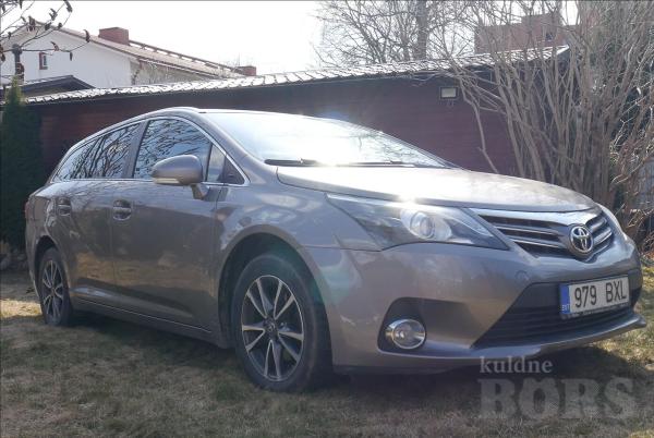 Toyota Avensis 2014 in Viljandi, with an engine capacity of 2.00 L and mileage of 195 thousand km for 7900 €, photo 1 on AUTOMOTO.COM.LV