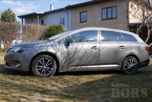 Toyota Avensis 2014 in Viljandi, with an engine capacity of 2.00 L and mileage of 195 thousand km for 7900 €, photo 5 on AUTOMOTO.COM.LV