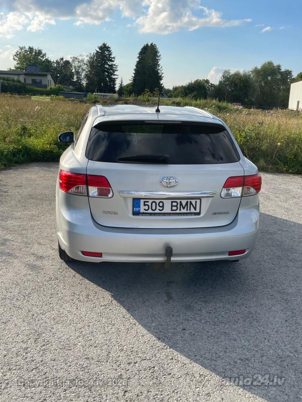 Toyota Avensis 2014 Tallina, ar dzinēja tilpumu 2.20 L un nobraukumu 333 tūkst. km par 5800 €, foto 7 vietnē AUTOMOTO.COM.LV