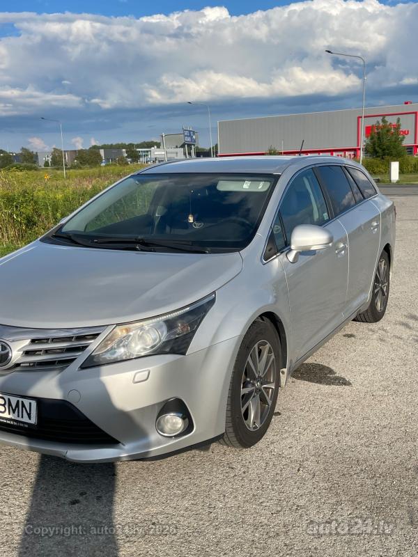 Toyota Avensis 2014 Tallina, ar dzinēja tilpumu 2.20 L un nobraukumu 333 tūkst. km par 5800 €, foto 8 vietnē AUTOMOTO.COM.LV