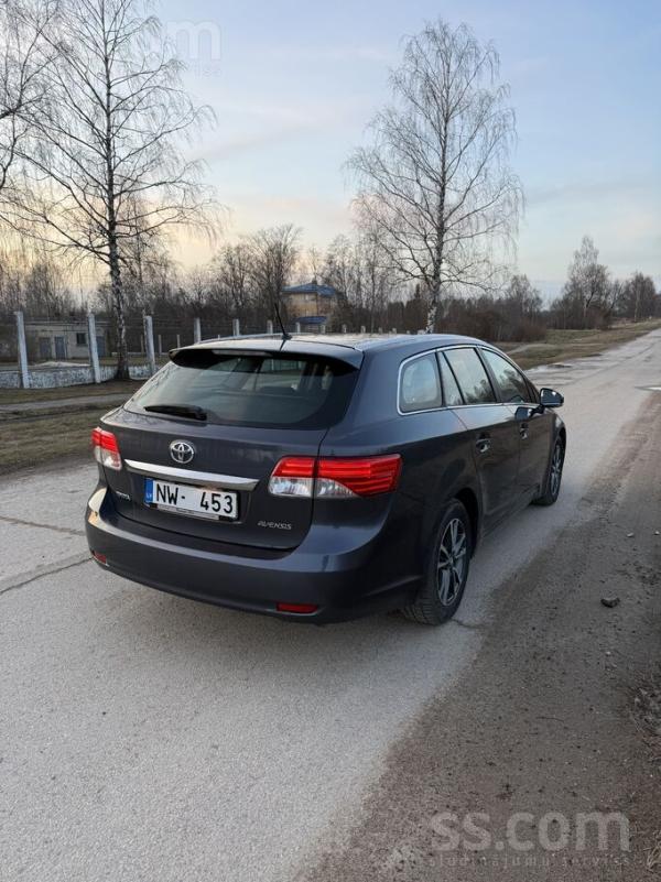 Toyota Avensis 2014 Aizkraukle, ar dzinēja tilpumu 1.80 L un nobraukumu 248 tūkst. km par 7780 €, foto 4 vietnē AUTOMOTO.COM.LV