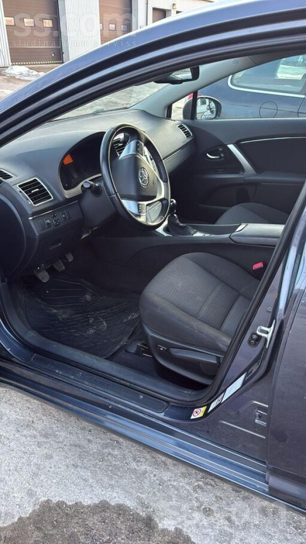 Toyota Avensis 2014 Aizkraukle, ar dzinēja tilpumu 1.80 L un nobraukumu 248 tūkst. km par 7780 €, foto 5 vietnē AUTOMOTO.COM.LV