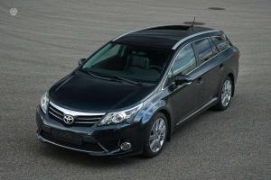 Toyota Avensis 2014 in Vilnius, with an engine capacity of 2.00 L and mileage of 331 thousand km for 5300 €, photo  on AUTOMOTO.COM.LV