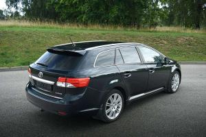 Toyota Avensis 2014 in Vilnius, with an engine capacity of 2.00 L and mileage of 331 thousand km for 5300 €, photo 5 on AUTOMOTO.COM.LV