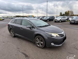 Toyota Avensis 2014 Viļņa, ar dzinēja tilpumu 1.99 L un nobraukumu 394 tūkst. km par 5500 €, foto 5 vietnē AUTOMOTO.COM.LV