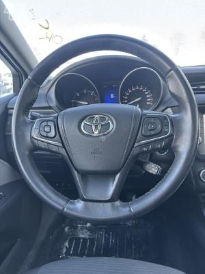 Toyota Avensis 2015 in Taurage, with an engine capacity of 1.60 L and mileage of 210 thousand km for 6800 €, photo 22 on AUTOMOTO.COM.LV