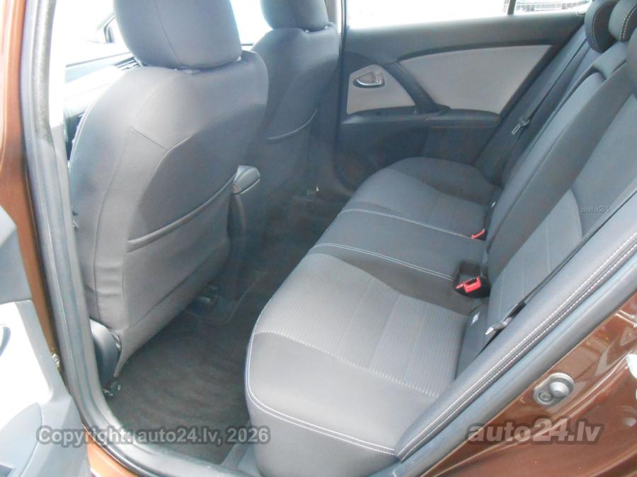 Toyota Avensis 2015 Viljandi, ar dzinēja tilpumu 2.00 L un nobraukumu 188 tūkst. km par 8990 €, foto 10 vietnē AUTOMOTO.COM.LV