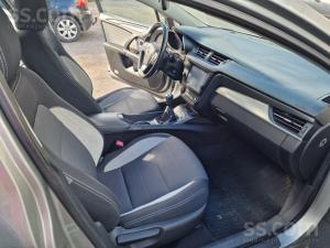 Toyota Avensis 2015 Daugavpils, ar dzinēja tilpumu 2.00 L un nobraukumu 221 tūkst. km par 7500 €, foto 11 vietnē AUTOMOTO.COM.LV