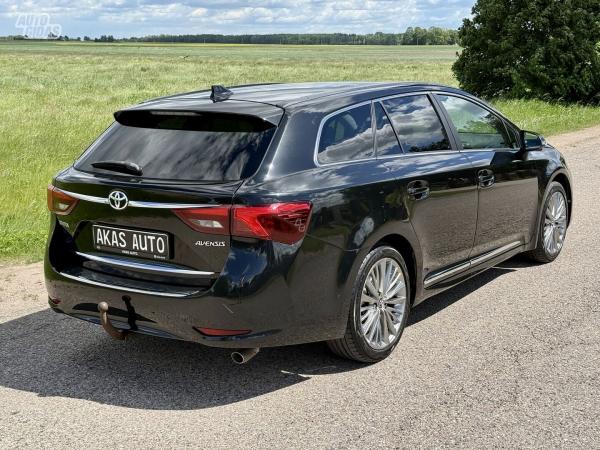Toyota Avensis 2015 in Vilkaviskis, with an engine capacity of 2.00 L and mileage of 232 thousand km for 8000 €, photo 4 on AUTOMOTO.COM.LV