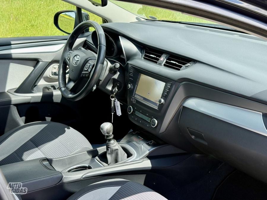 Toyota Avensis 2015 Vilkaviškis, ar dzinēja tilpumu 2.00 L un nobraukumu 232 tūkst. km par 8000 €, foto 19 vietnē AUTOMOTO.COM.LV