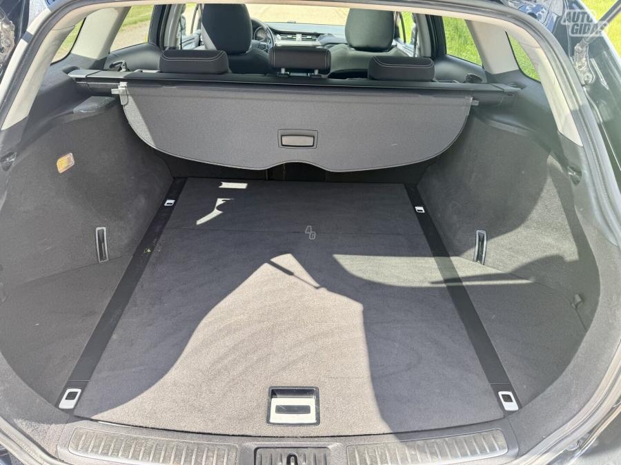 Toyota Avensis 2015 Vilkaviškis, ar dzinēja tilpumu 2.00 L un nobraukumu 232 tūkst. km par 8000 €, foto 24 vietnē AUTOMOTO.COM.LV