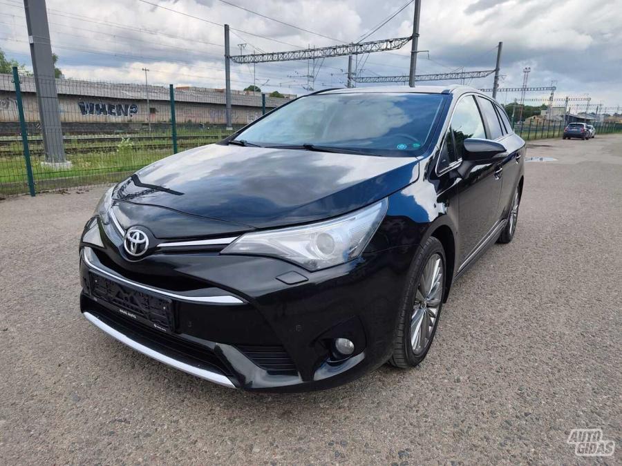 Тойота Авенсис 2015 в Вилкавишкис, объемом двигателя 2.00 л и пробегом 233 тыс. км за 8000 €, фото 1 на AUTOMOTO.COM.LV
