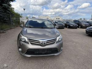 Toyota Avensis 2015 in Marijampole, with an engine capacity of 1.80 L and mileage of 264 thousand km for 5950 €, photo 3 on AUTOMOTO.COM.LV