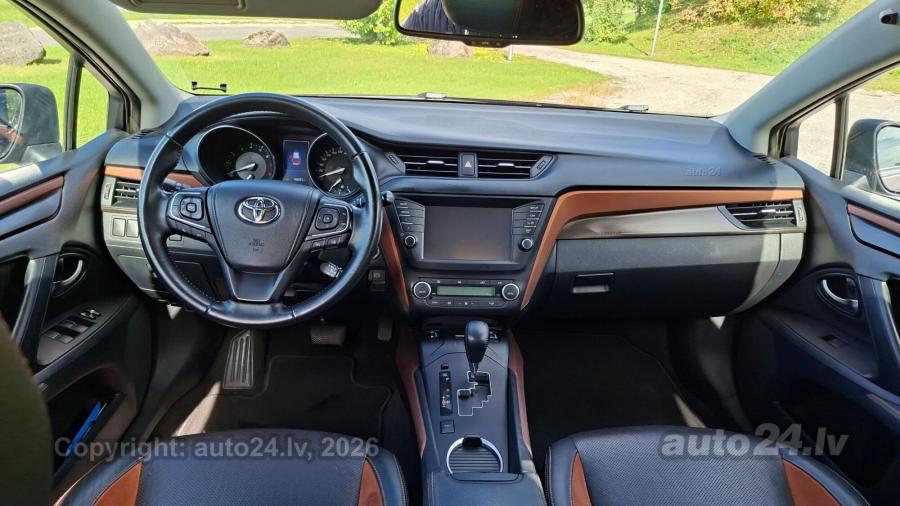Toyota Avensis 2015 Hāpsalu, ar dzinēja tilpumu 2.00 L un nobraukumu 188 tūkst. km par 10500 €, foto 5 vietnē AUTOMOTO.COM.LV
